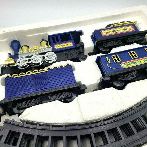 Toys | Vintage 1994 Toy State Train Set Classic Express Battery ...